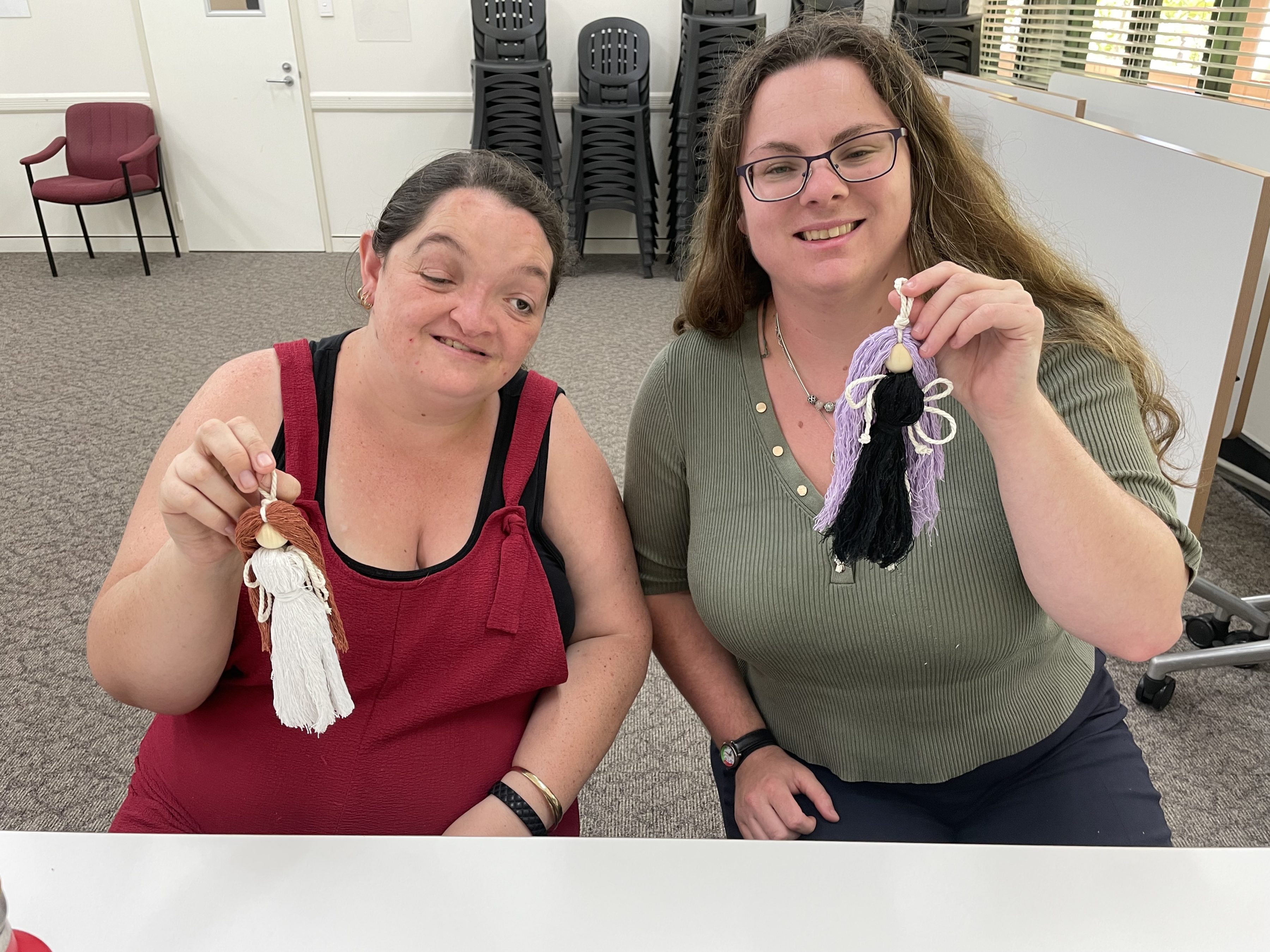 Yuletide Yarns: Rockingham's Christmas Craft Class Draws a Festive ...